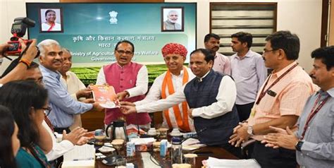 Modi 30 Shivraj Singh Chouhan Takes Charge As Minister Of Agriculture