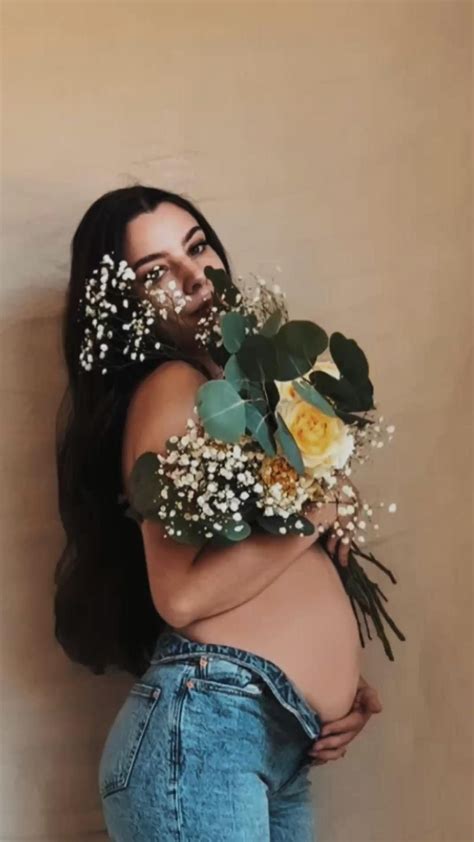 Diy At Home Maternity Photos Pregnancy Announcement Artofit
