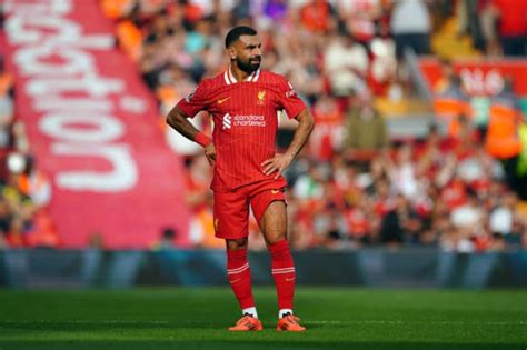 لاعب إنجلترا السابق صلاح سينتقل إلى السعودية بالتأكيد يلاكورة