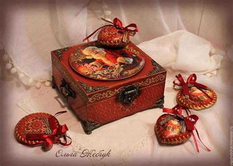 Набор ёлочных игрушек в шкатулке Добрый дедушка Мороз в интернет