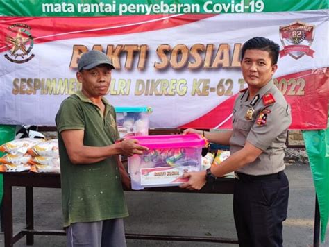 Puluhan Sembako Dibagikan Kepada Seluruh Masyarakat Kalteng Co