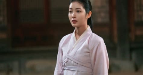‘정년이 신예은 정은채 앞 상기된 표정