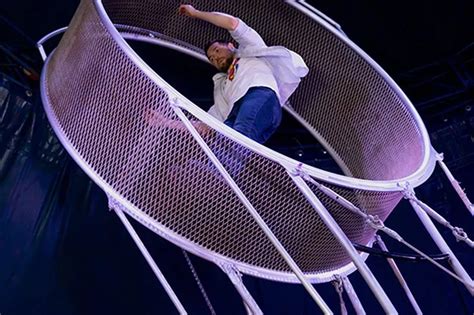 Daredevil Performer Breaks Every Bone In His Face As
