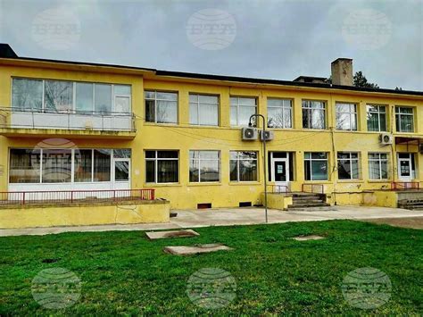 Близо 1 млн лева ще бъдат вложени в ремонт на детска градина Щастливо детство в Дулово Утро