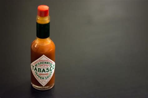 Las salsas que deberías guardar en la nevera y las que no