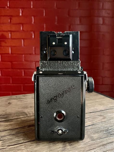 Argus Argoflex E Tlr Camera Review Shoot It With Film