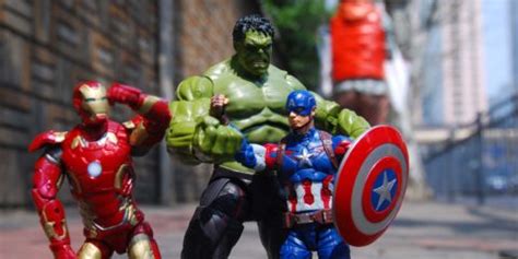 Is There A Difference Between Action Figures And Dolls Collector S