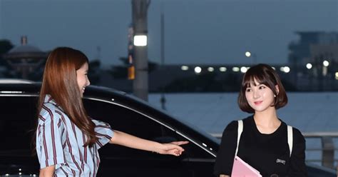 여자친구 소원 은하 뮤뱅 1위에 신난다 신나~