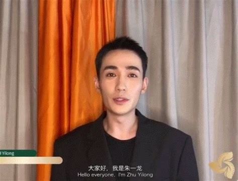 陸劇男星「暴瘦對比」！《追光者》羅雲熙臉比吳倩還小，吳磊臉頰都沒肉，張若昀更誇張 Beauty美人圈