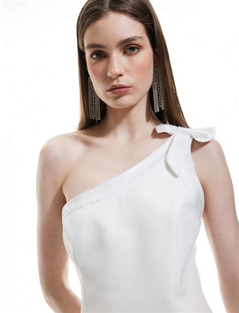 Beyaz Kadın Tek Omuz Fiyonk Detaylı Pullu Payetli Mini Elbise