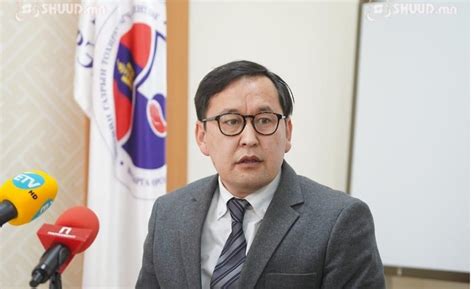 Хуульч Батхүү Zereg Mn