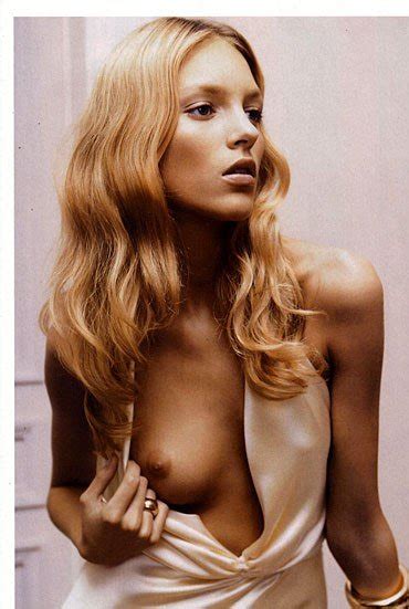 Naked Аня Рубик Added 07 19 2016 by