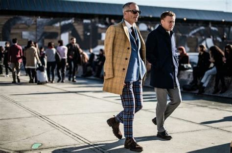 Sprezzatura Eleganza Pitti Uomo 89 Source Photothe Sun