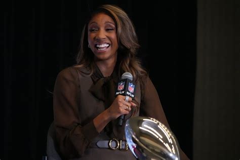 How Old Is Maria Taylor A Look At The Super Bowl Hosts Age And