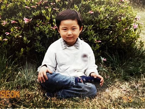 더쿠 변우석 애기때 사진이래