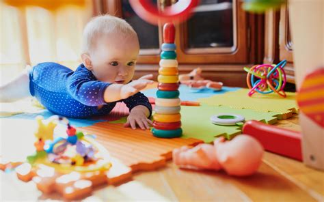 Bebekler İçin Nasıl Oyuncaklar Seçilmeli Ekşimsi
