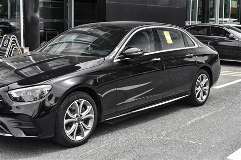 【奔驰e级改款 E 300 L 运动尊贵型外观细节图片 汽车图片大全】 易车