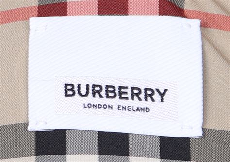 Burberry 버버리 버버리 여성 애쉬윅 벨티드 다운패딩 블랙 8044680 A1189 S I Village 에스아이빌리지