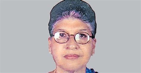 സരള ഈപ്പൻ അന്തരിച്ചു