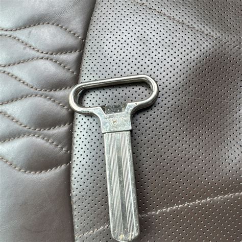 Robert Pronge Jackson Collects Wild Selections From Private