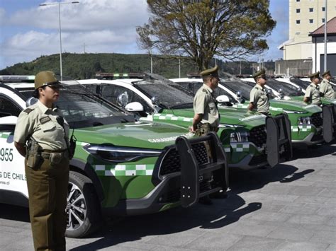 Gobierno entrega nuevos vehículos a Carabineros en la región El Heraldo Austral