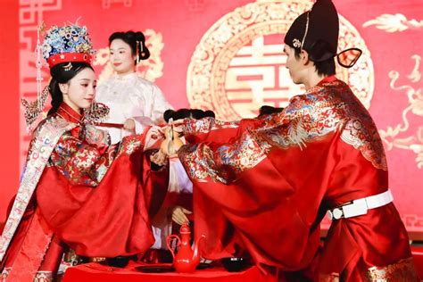 “秦”有独钟，爱了爱了！澎湃号·政务澎湃新闻 The Paper