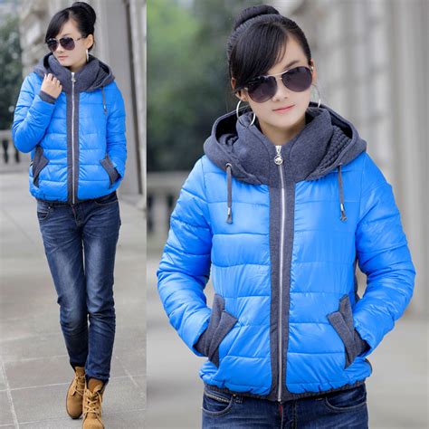 羽绒服新款女短款帅外套阿依莲正品2012秋冬新款女装韩版带帽保暖雅典娜的邂逅