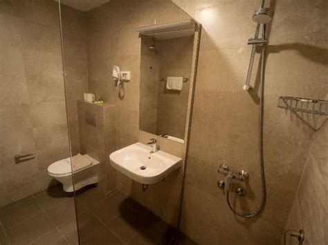 Crna GoraČanjhotel Pearl Beach Resort Istra Travel