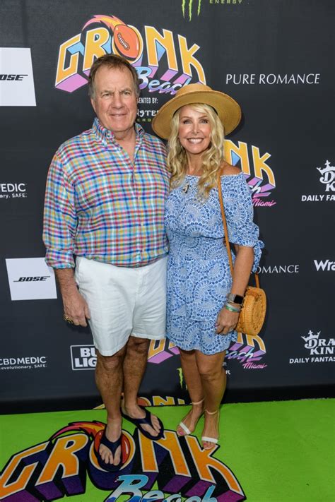 Who Is Bill Belichicks Ex Girlfriend Linda Holliday The Us Sun