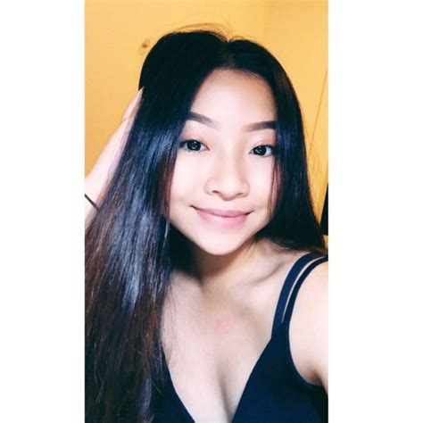 Kim Being Cute Truman86