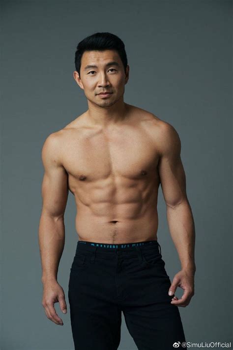 Pin Em Simu Liu ♥️