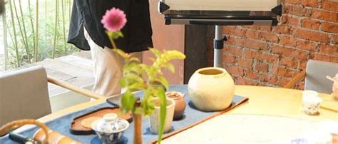 茶事是一套完整的体系不能割裂为泡茶这一件事茶疏新讲 许次纾 姚绍宪 许然明