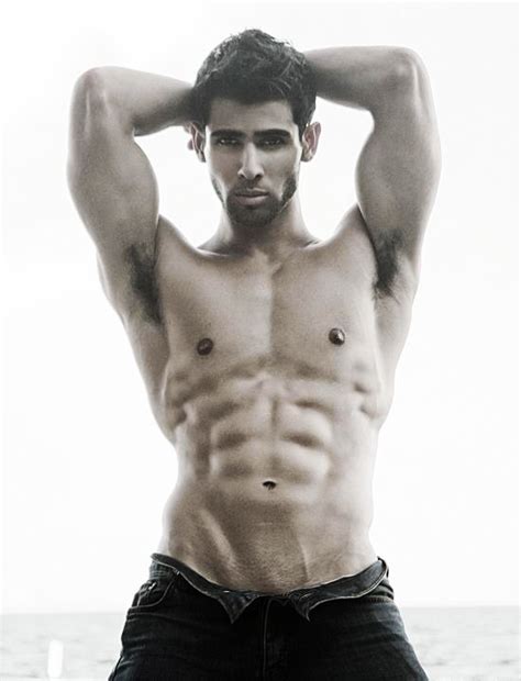 One Hot Pleasure Pablo Hernandez 1