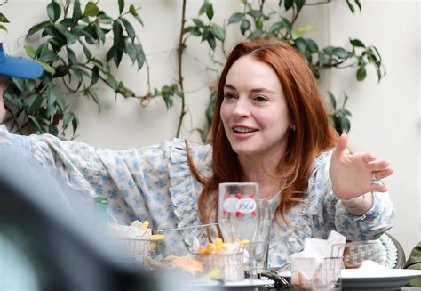 Lindsay Lohan Make Up Free In London 08282022 • Celebmafia