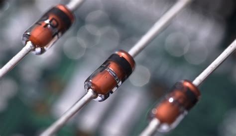 Zener Diode Makes For A Lousy Regulator Bald Engineer