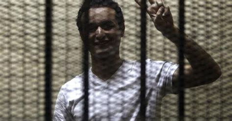 حكم نهائي بسجن الناشط السياسي المصري أحمد دومة 15 عاما