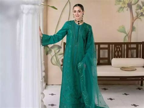 Hania Aamir Lands In Hot Water After Bindi And Holi Celebration Post