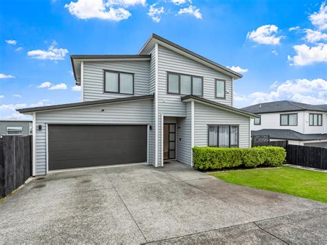 Leanne Wallace Auckland Orewa Nz Sothebys Realty