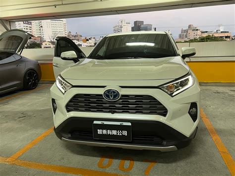 智乘有限公司 Toyota 五代rav4 智乘10吋專用主機 可對應原車環景及胎壓 歡迎使用五倍卷