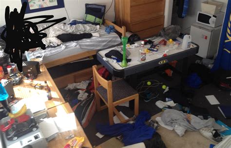 Since Everyones Posting Pics Of Their Dorm Setup I Thought Id Share