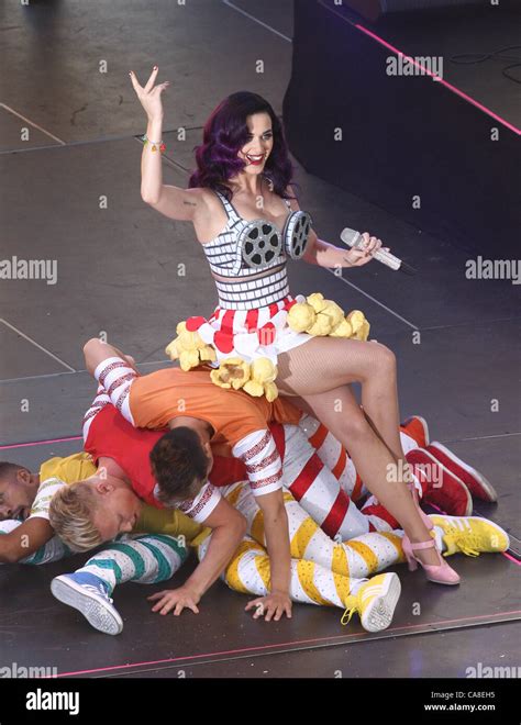 Katy Perry Katy Perry Part Of Me Los Angeles Premiere Concert