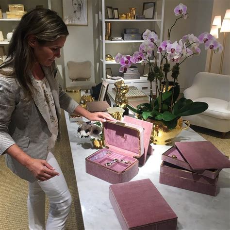 Aprecieri Comentarii Aerin Pe Instagram Finishing Touches For Home Market Week