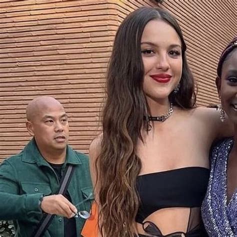 Olivia Rodrigo Long Hair Styles Beauty Hair Styles