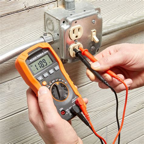 How To Test Outlet Voltage With Multimeter
