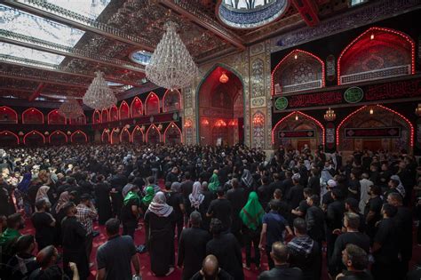 موسوعة العراق بالصور كربلاء المقدسة تشهد مراسم قراءة القصة الكاملة