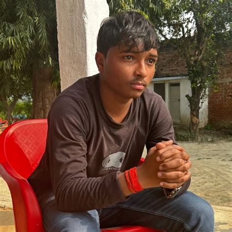 DHADKAN Dhananjay 2 1 Threads Say More