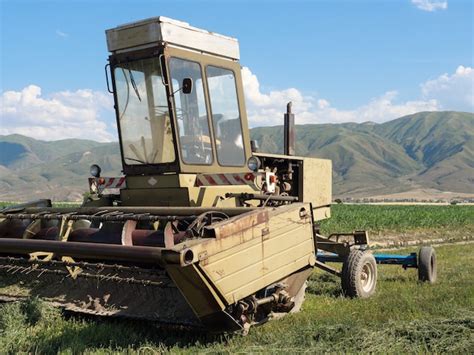 Tractor Combine Pictures Freepik