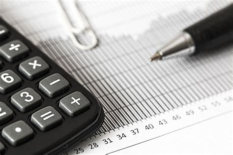 シロアリ駆除に助成金はある？費用を少しでも安くする方法を紹介！ ｜ お家のリフォーム・修理のプロ集団｜renovia株式会社（リノビア株式会社）