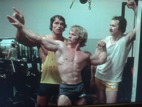 Mandatory Pose Wednesday The Javelin Archer Bodybuilding