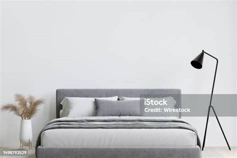 부드러운 회색 침대와 램프가 있는 현대적인 침실 3d 렌더링 0명에 대한 스톡 사진 및 기타 이미지 0명 3차원 형태 가구 Istock